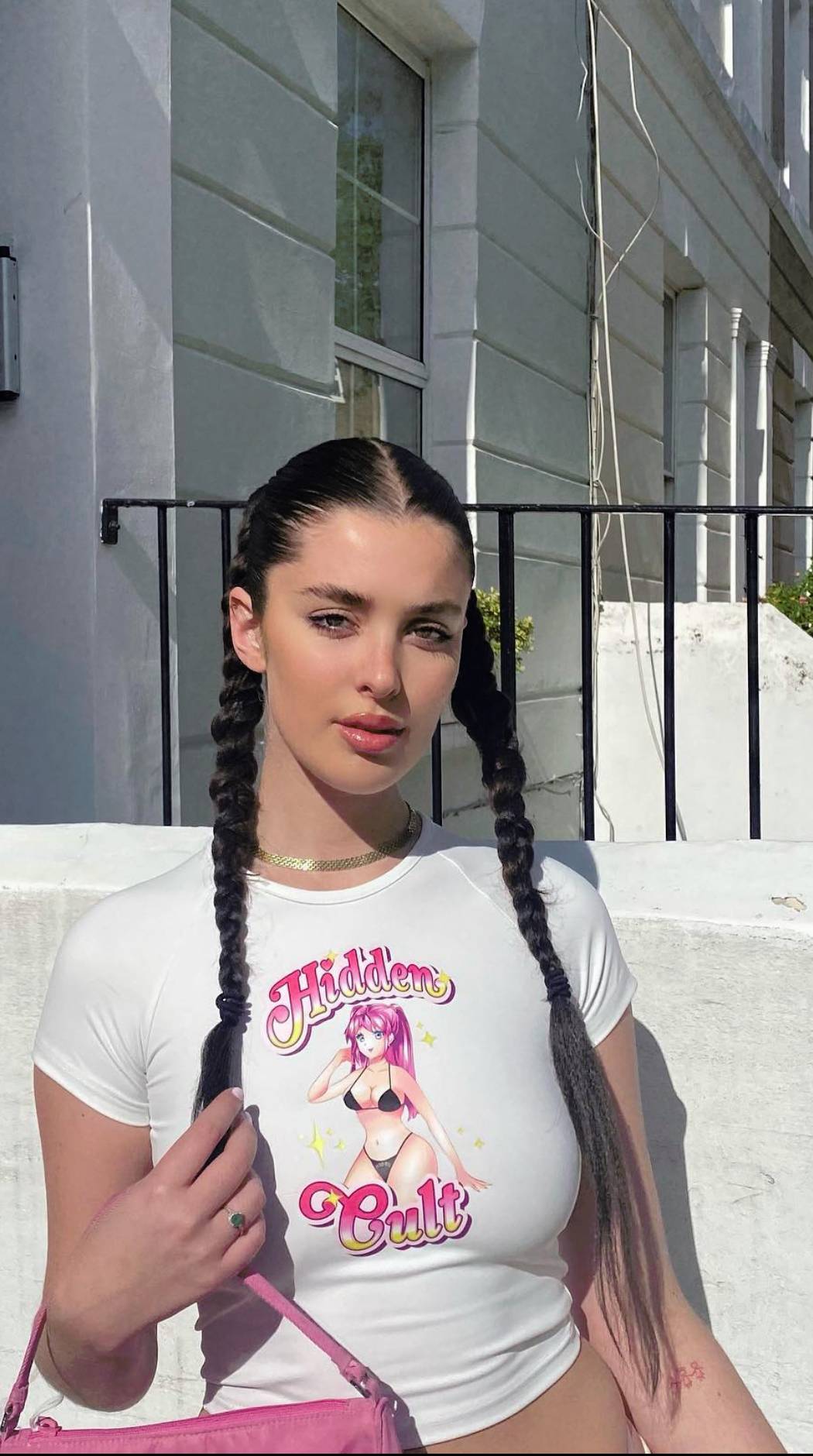 Hidden Cult girl | Scrolller