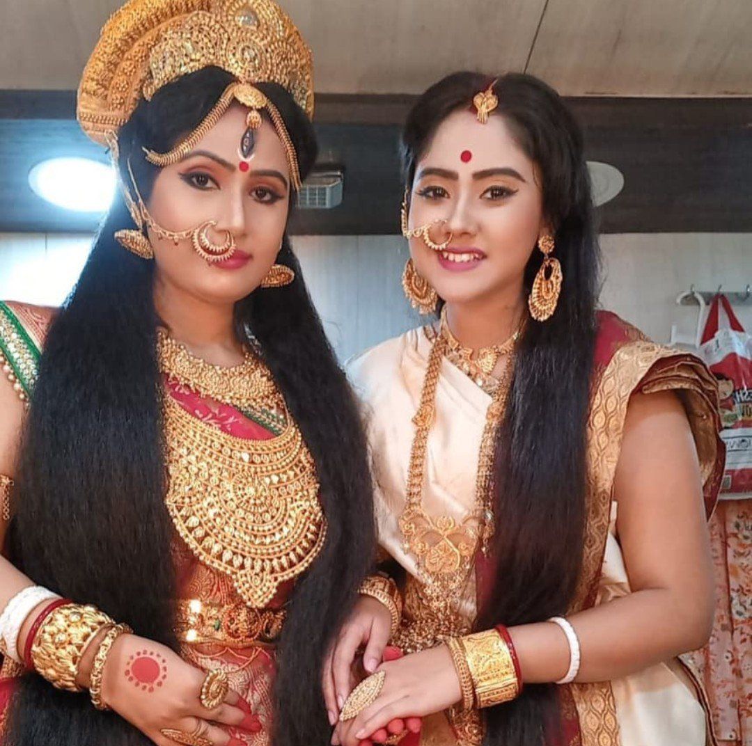 Hindu sluts... | Scrolller