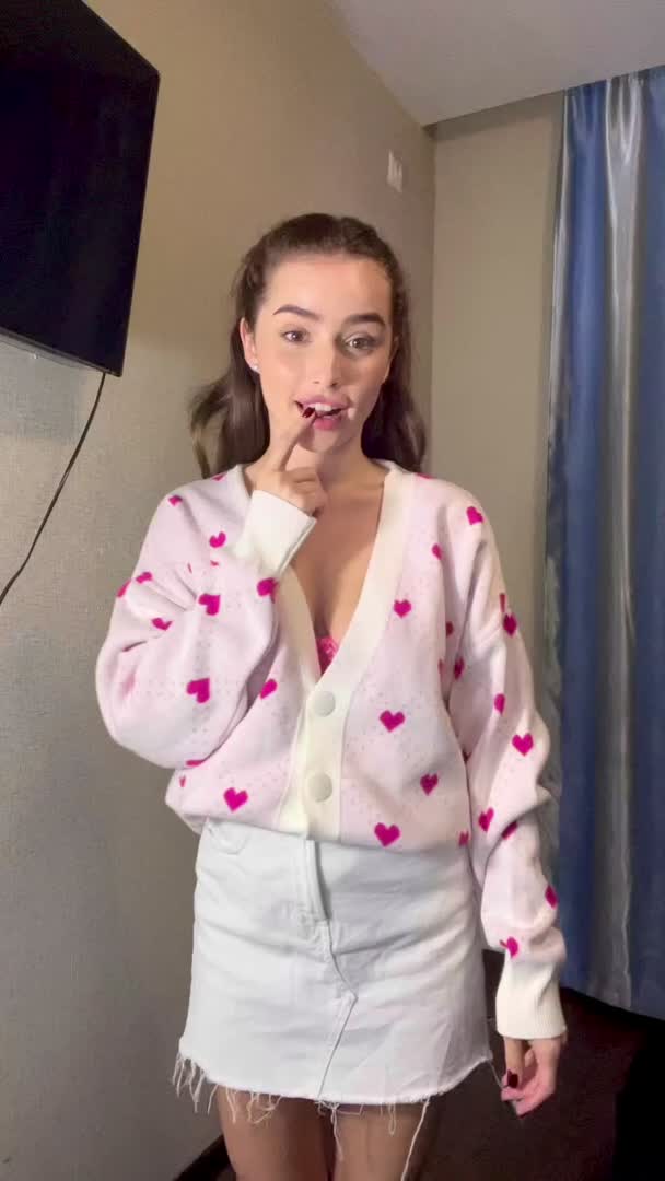 Home and bored...can I drain your balls? | Scrolller