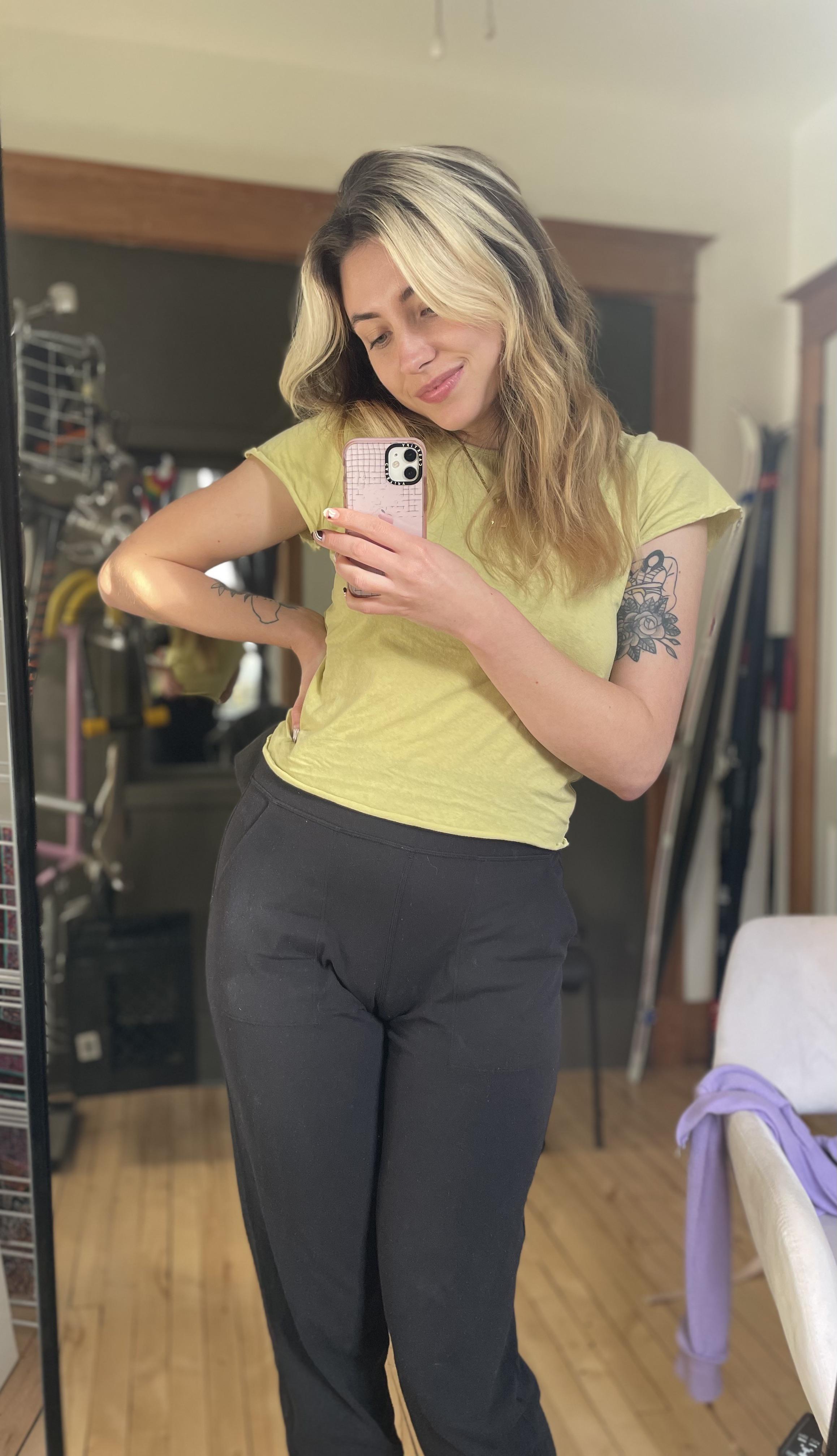 Hope this makes your Monday a bit brighter! | Scrolller