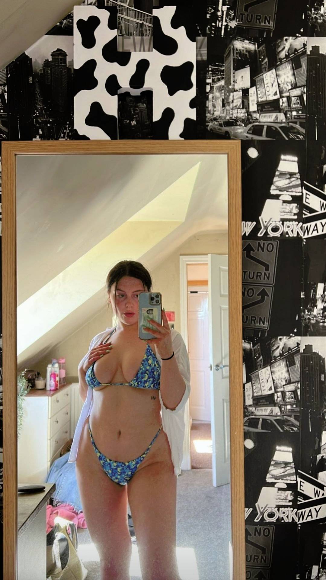 hot and thicc 🔥🔥 | Scrolller