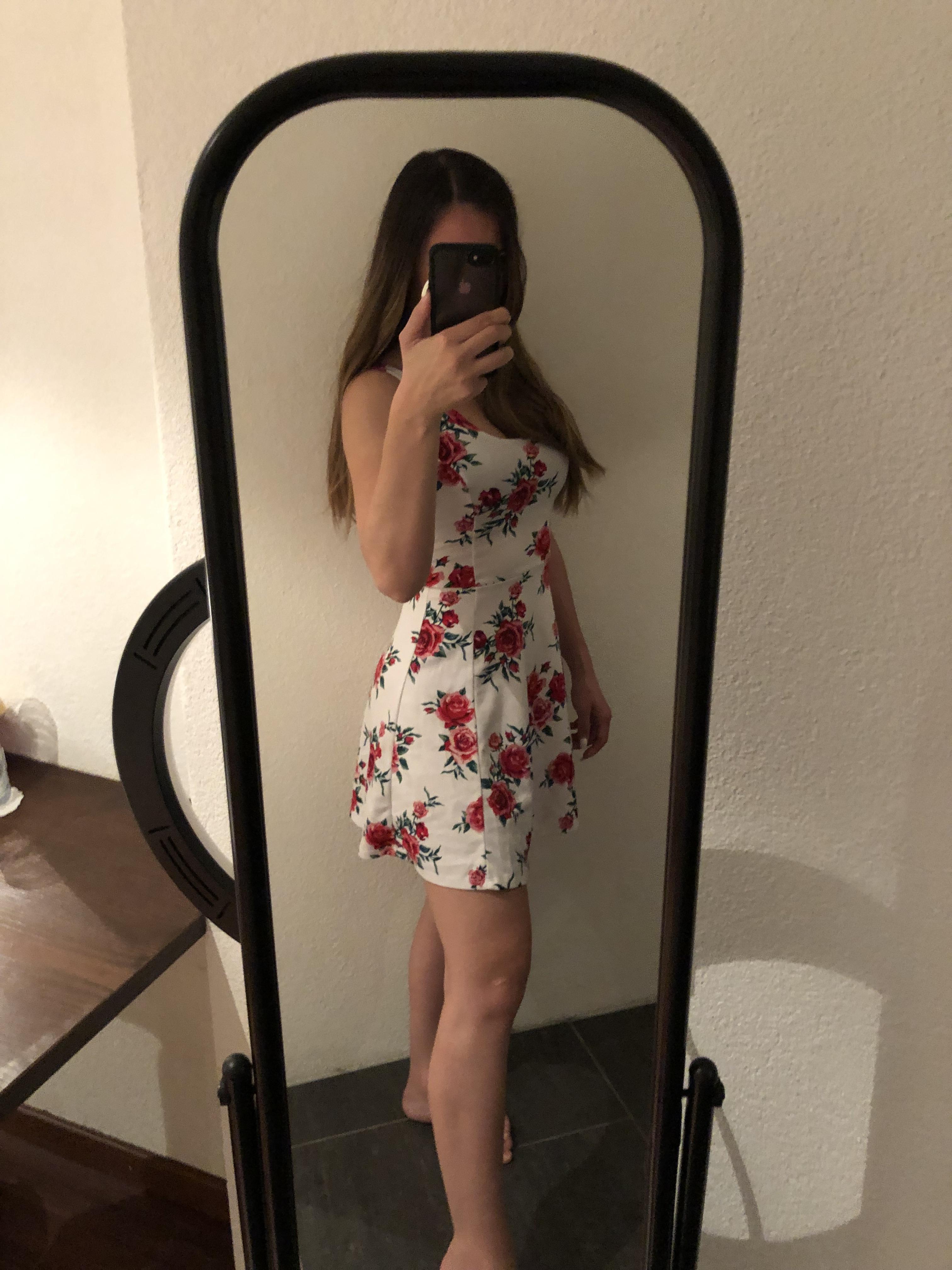 How do you wanna be pleasured? :) | Scrolller