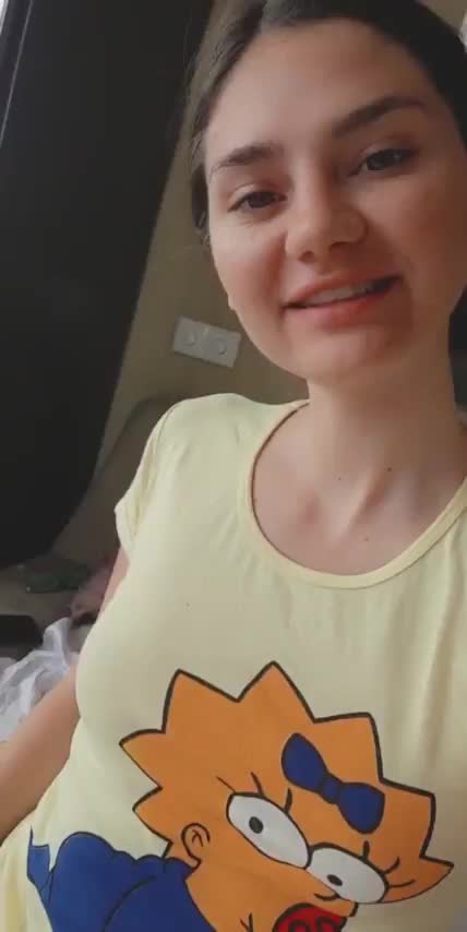 I am so clumsy | Scrolller