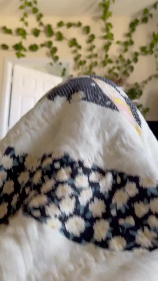 I can’t stop sucking his cock! | Scrolller