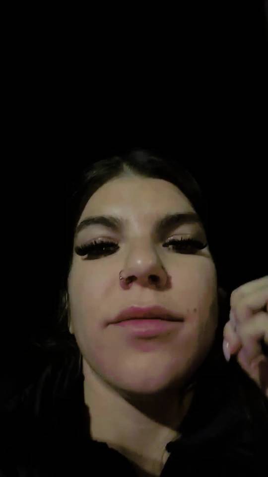 I feel so naughty peeing outside | Scrolller