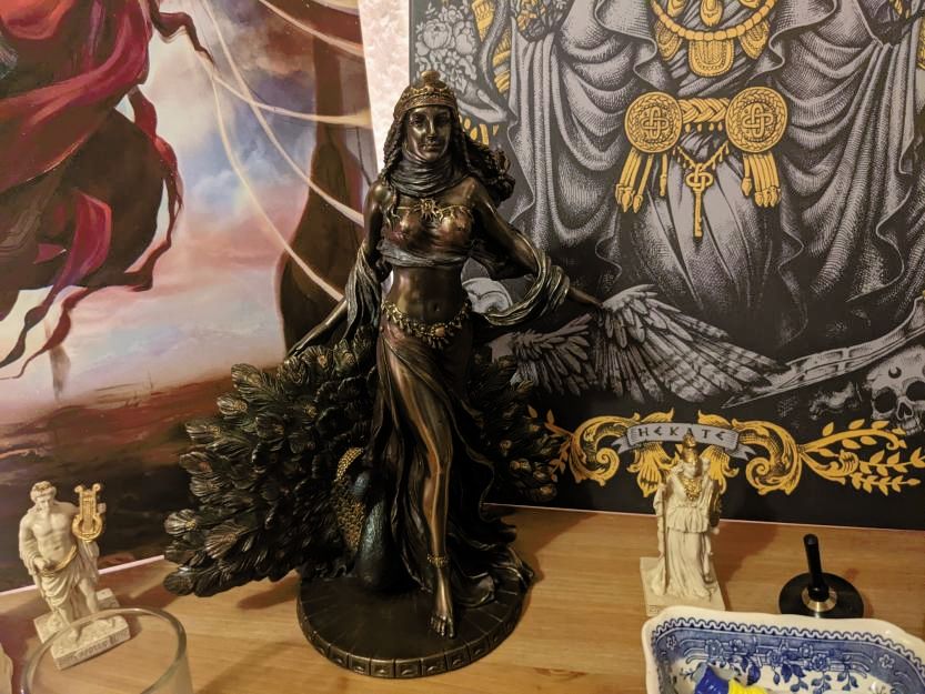 I got this very beautiful statue of Hera a few days ago! I really love and admire Hera! | Scrolller