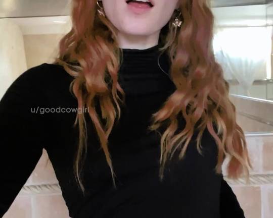 I have a midnight snack for you 😈 | Scrolller