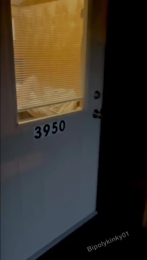 I left the blinds open so I could be watched… yes that’s an invitation! [00:41] | Scrolller