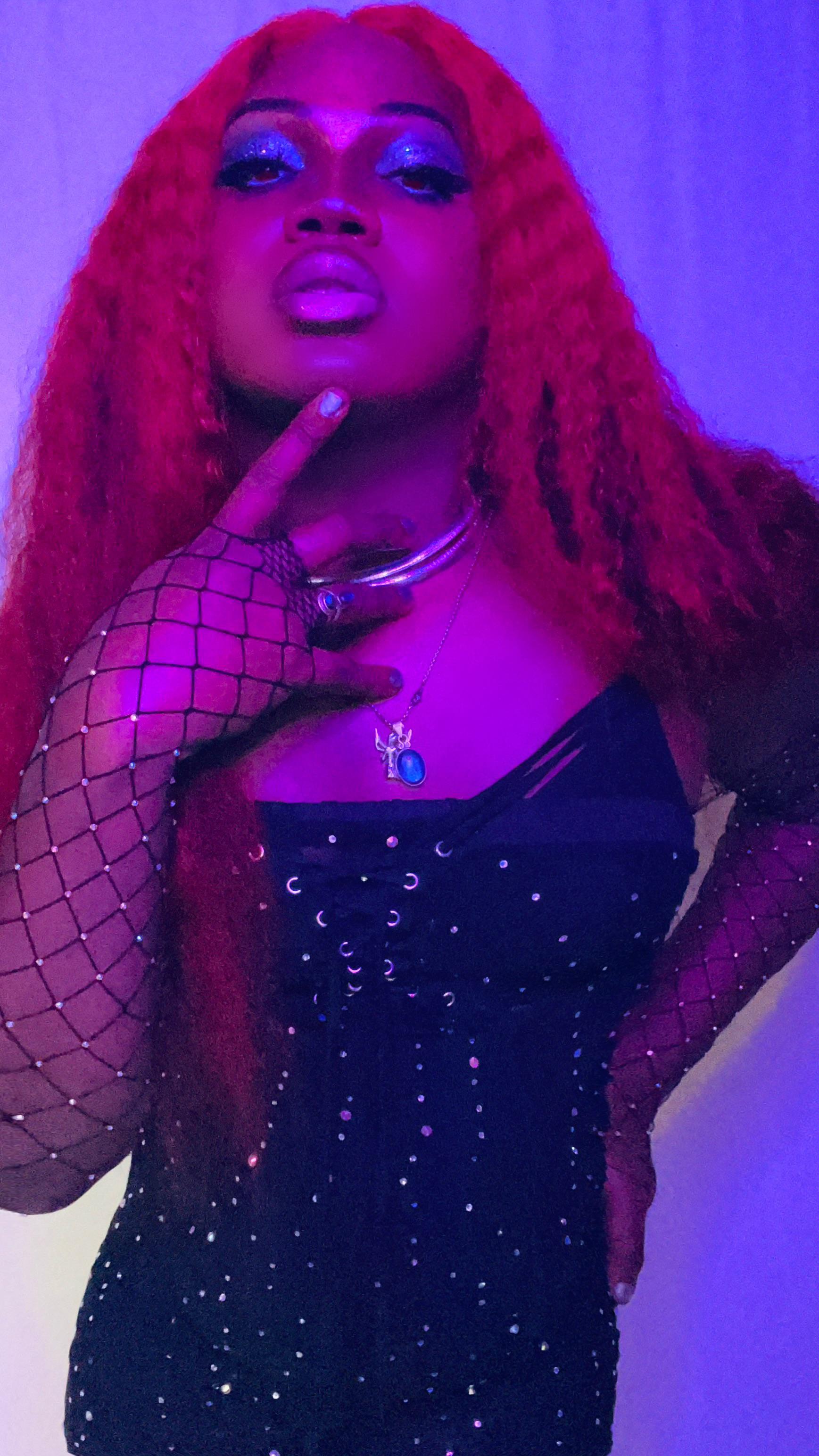 🦋I lick it💋 | Scrolller