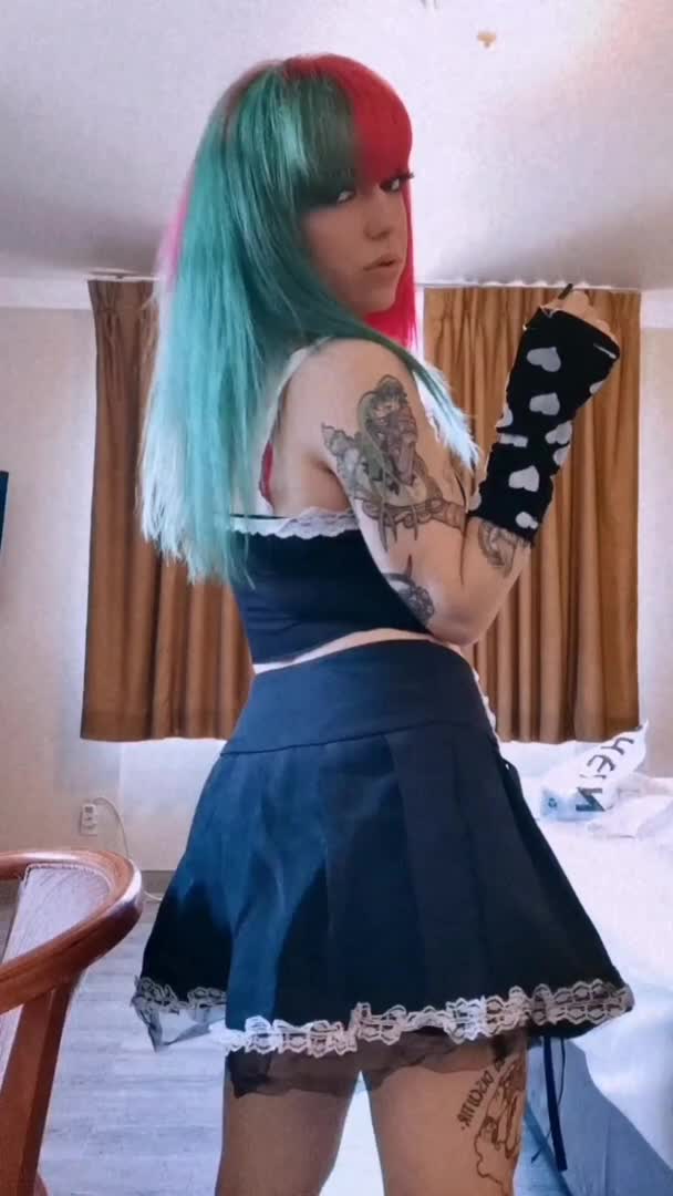 I have a date today, how I look? | Scrolller