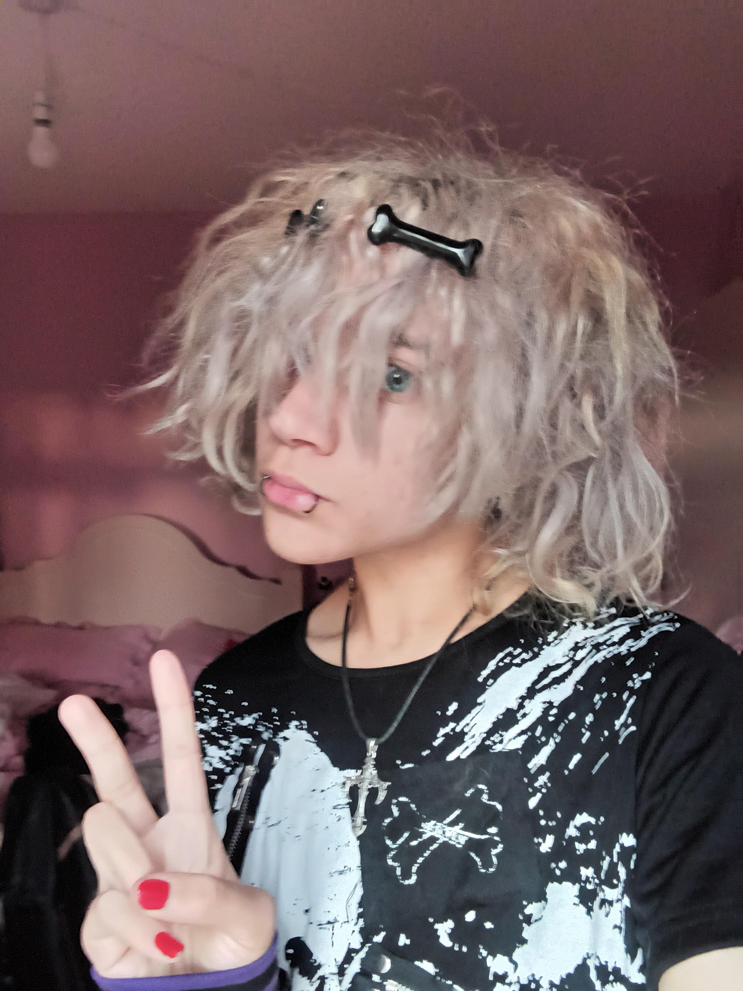 i look so scruffy lol xP | Scrolller