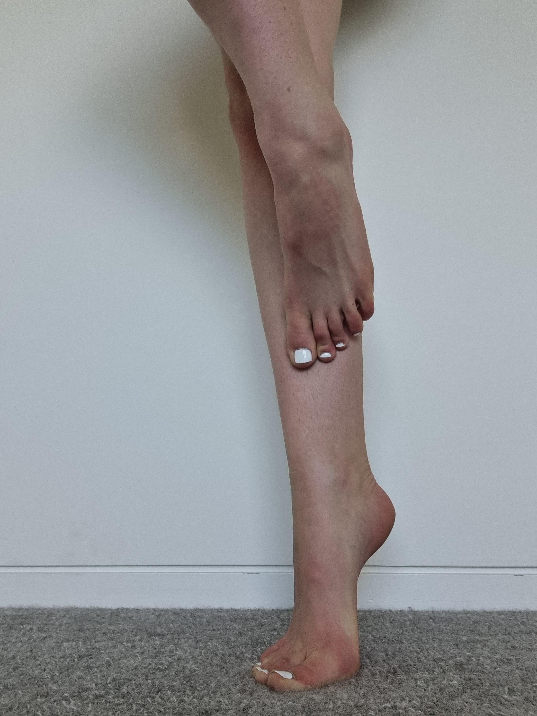 I love being barefoot ☺️ | Scrolller