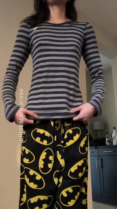 I love how sensitive my small boobies are 💕 | Scrolller