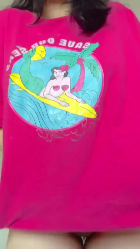 I love how they bounce when I drop 🥰 | Scrolller