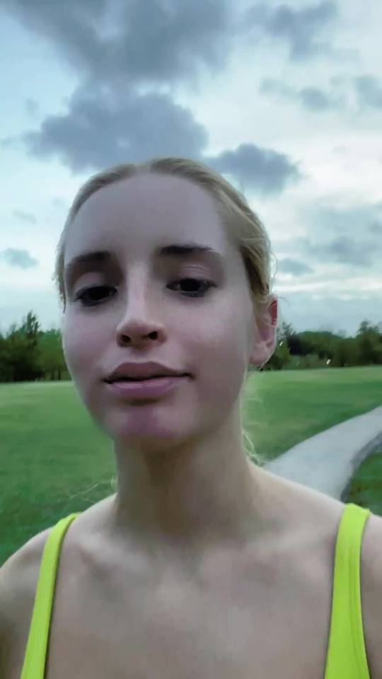 i love showing 🐱 in public | Scrolller