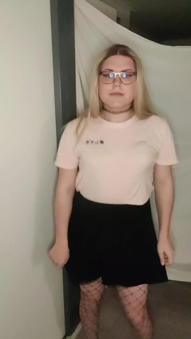 I love showing my cage | Scrolller