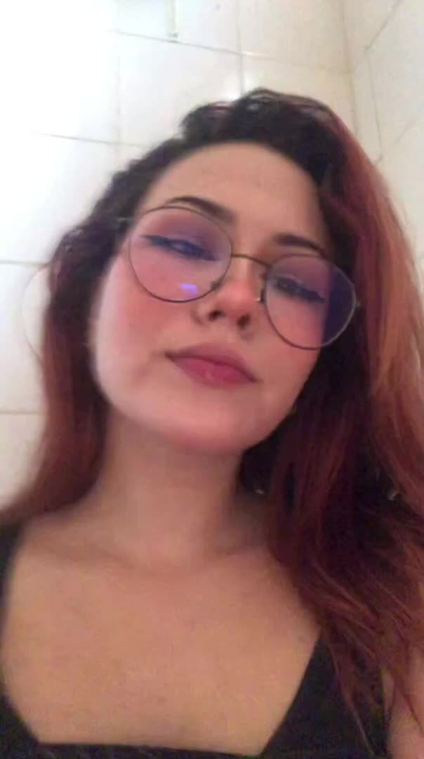 i love to release all my warm pee at Night 💗💦 | Scrolller