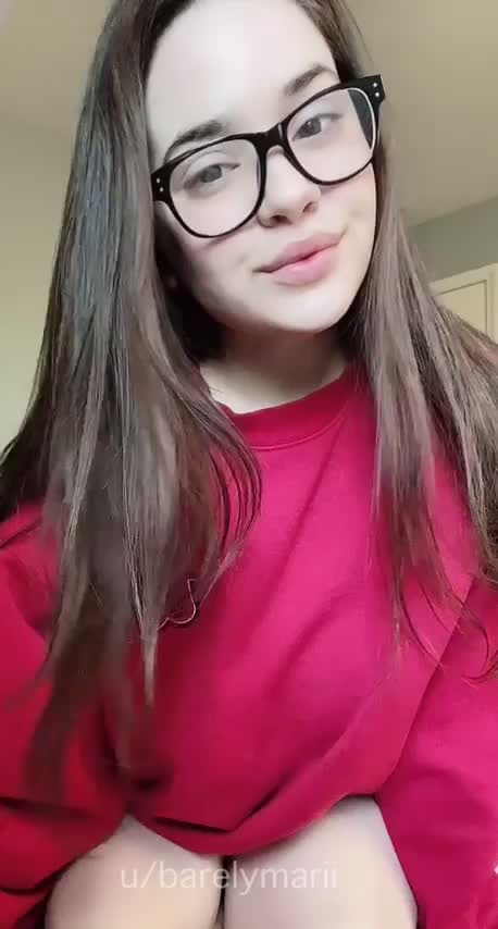 Help me study [gif] | Scrolller