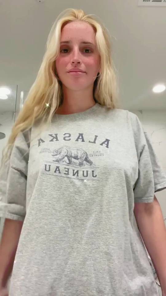 i was built for fucking | Scrolller