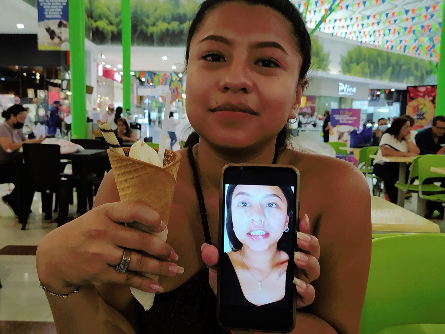 Ice CREAM | Scrolller