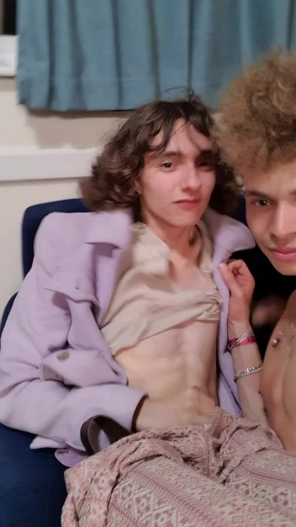 If Anyone Wants To Help Out Two Twinks Scrolller