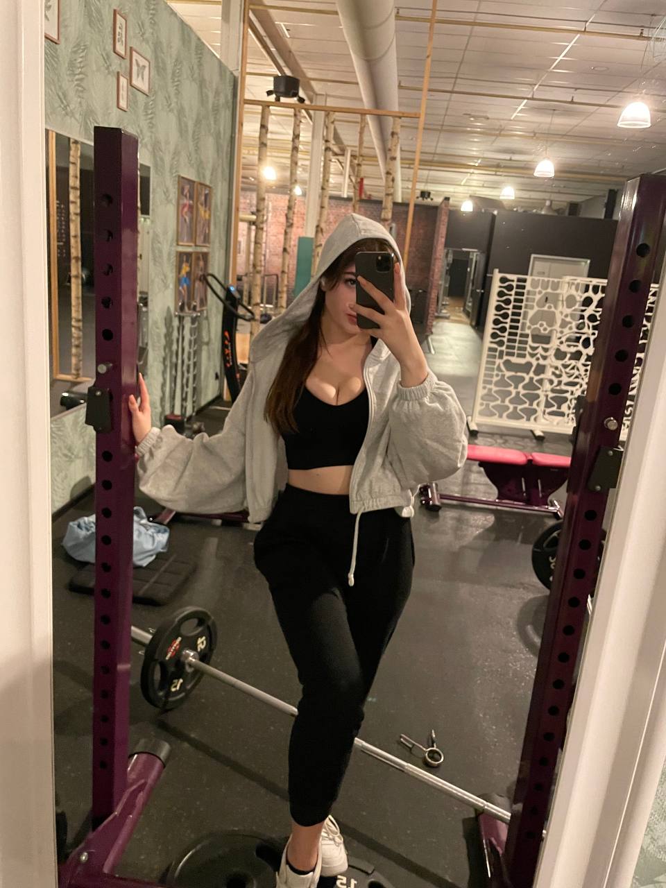 if there were just someone to train with 🙄 | Scrolller