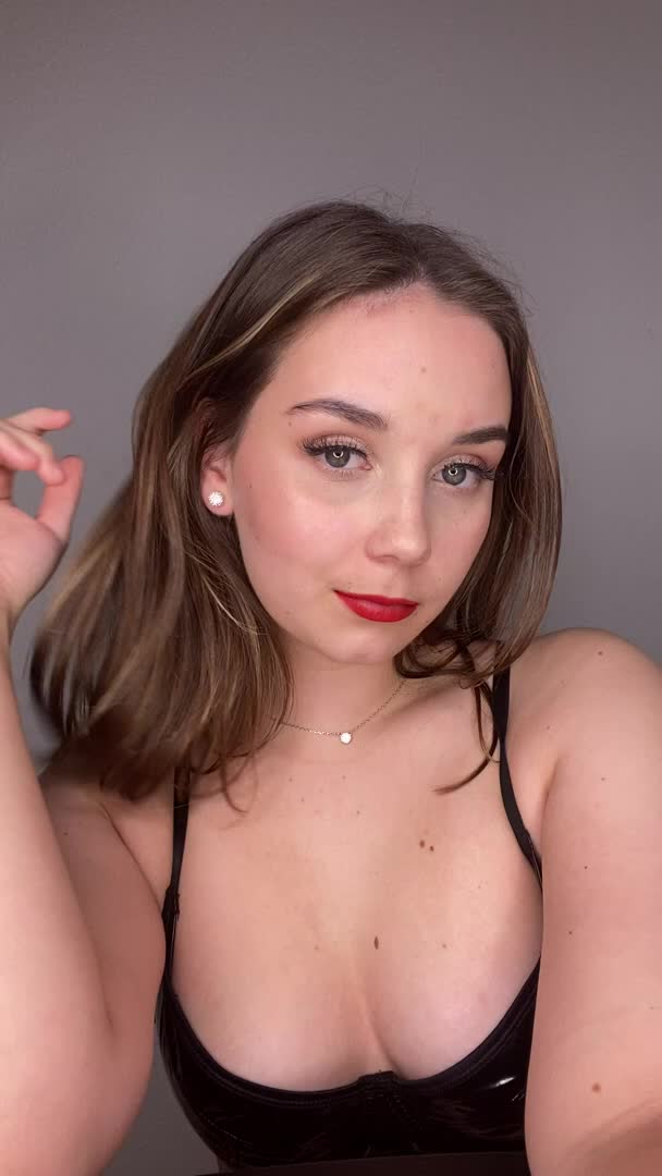 If you are awake you owe me your cock | Scrolller