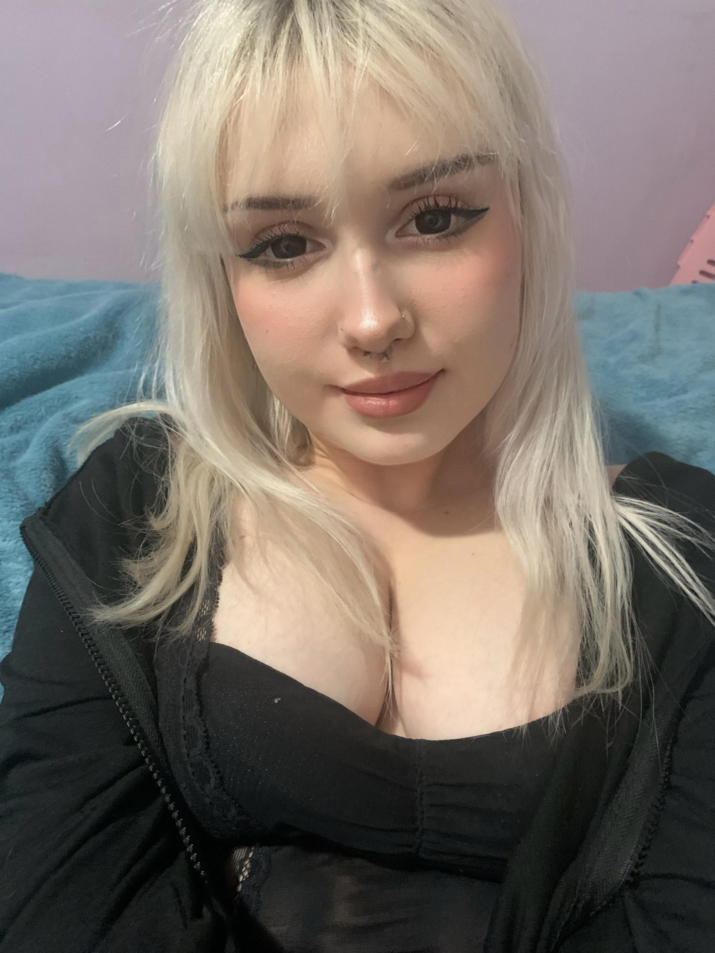 You know what u need to do 😙 | Scrolller