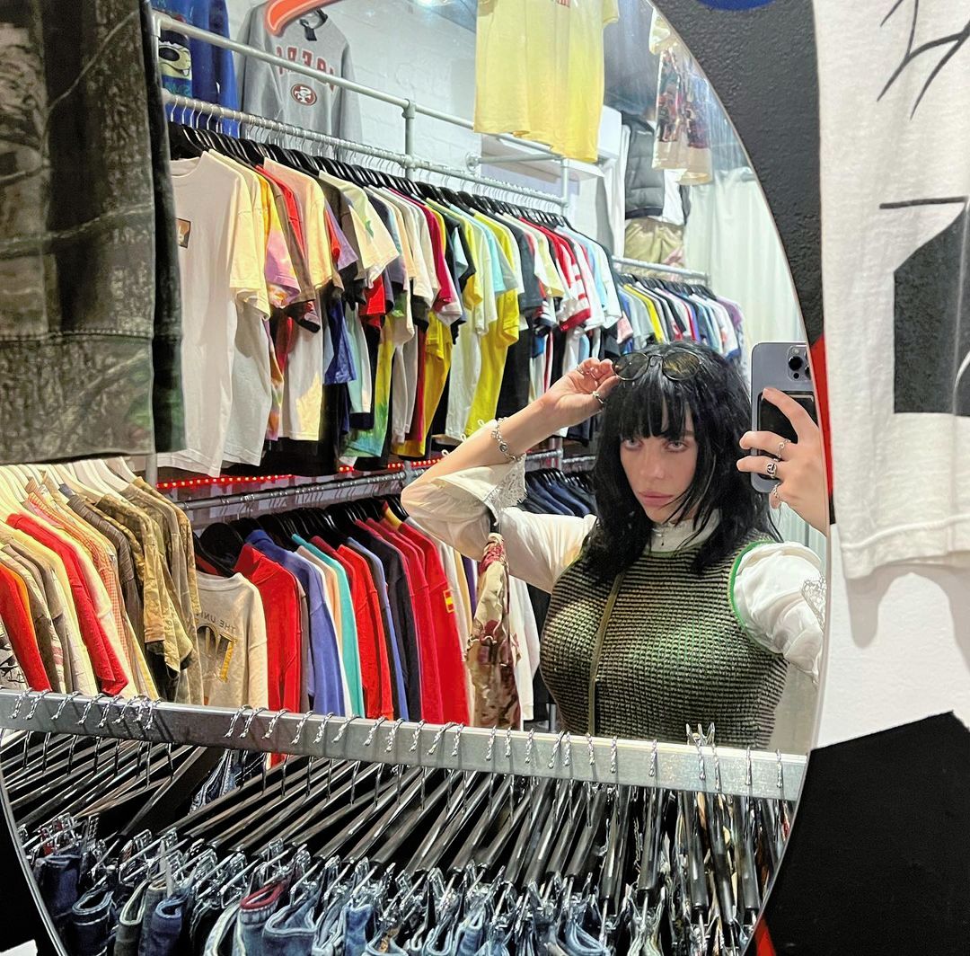 IG caption: "swallow me whole" | Scrolller