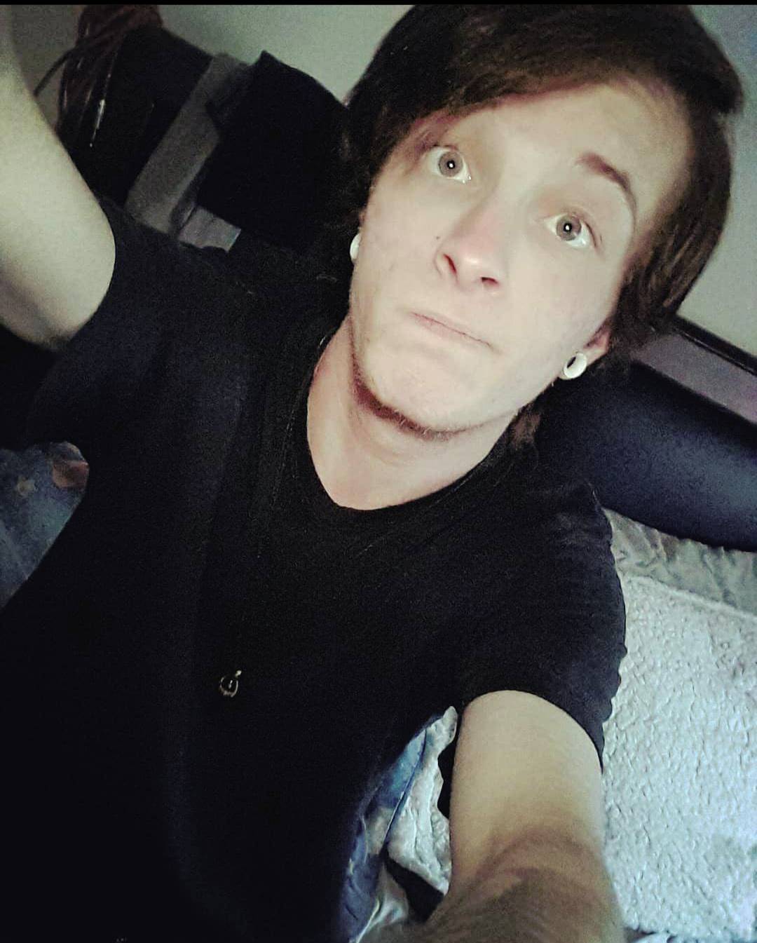 I'm curious hah, scale from 1-10? 👀 | Scrolller