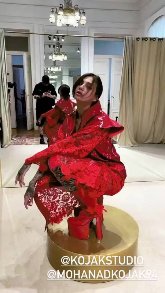 🔥 in red leather | Scrolller