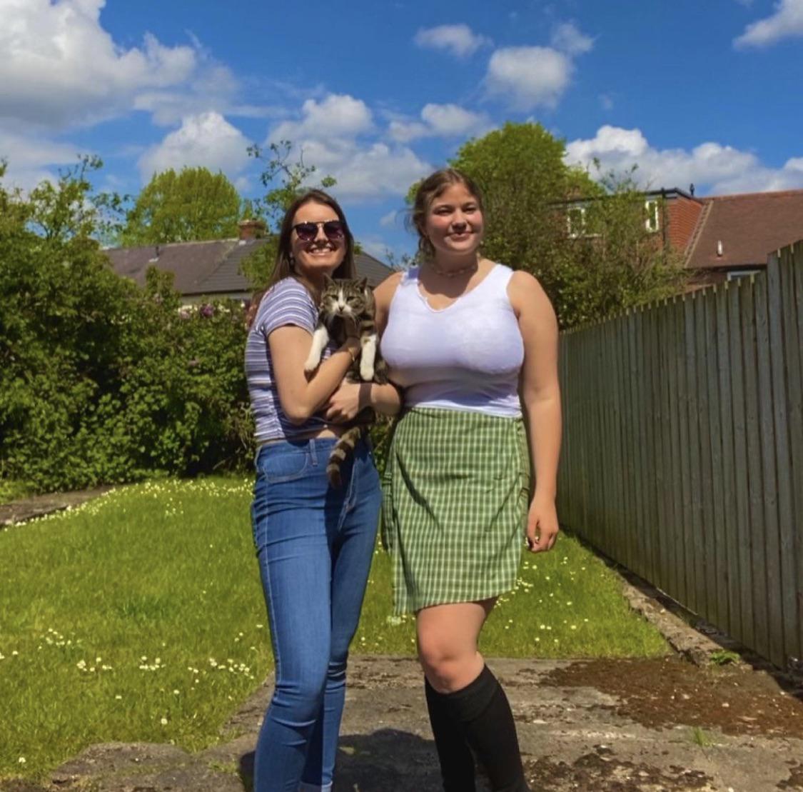 In the garden | Scrolller