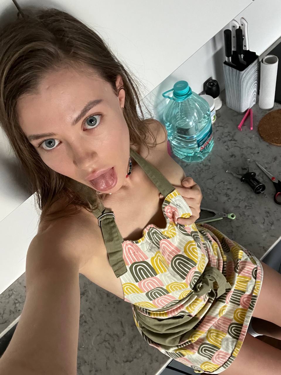 innocent girl | Scrolller