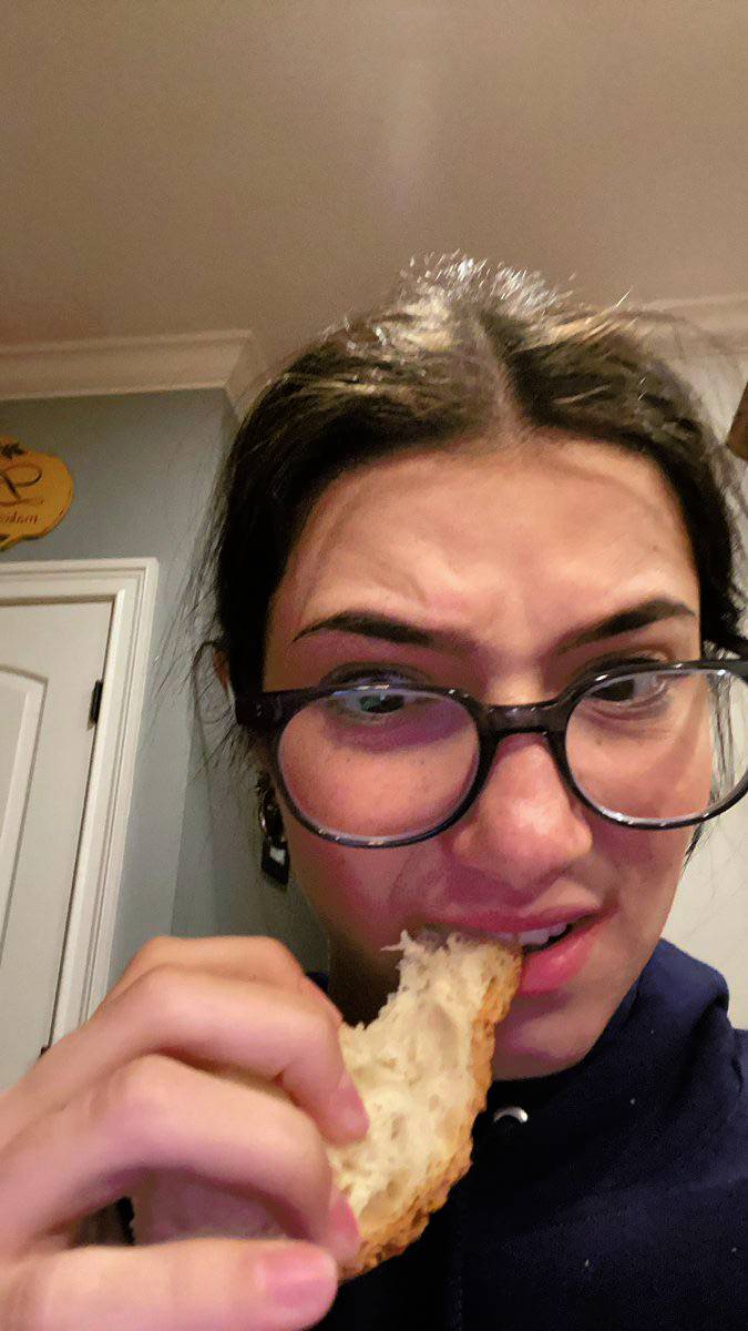Is charli eating bread? 😂 | Scrolller