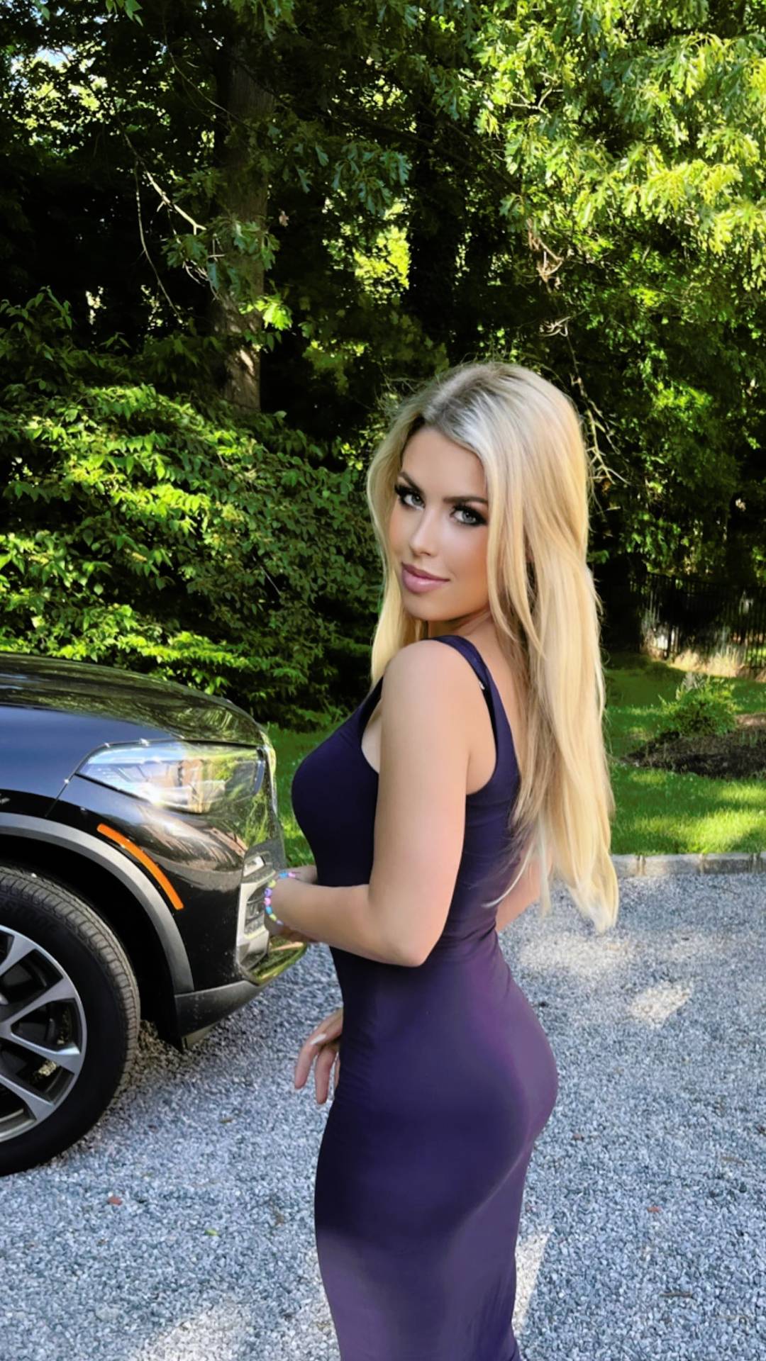 Isabella Deluca | Scrolller