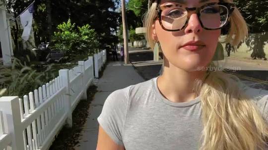 Its Me The Friendly Neighborhood Slut 😎 Scrolller