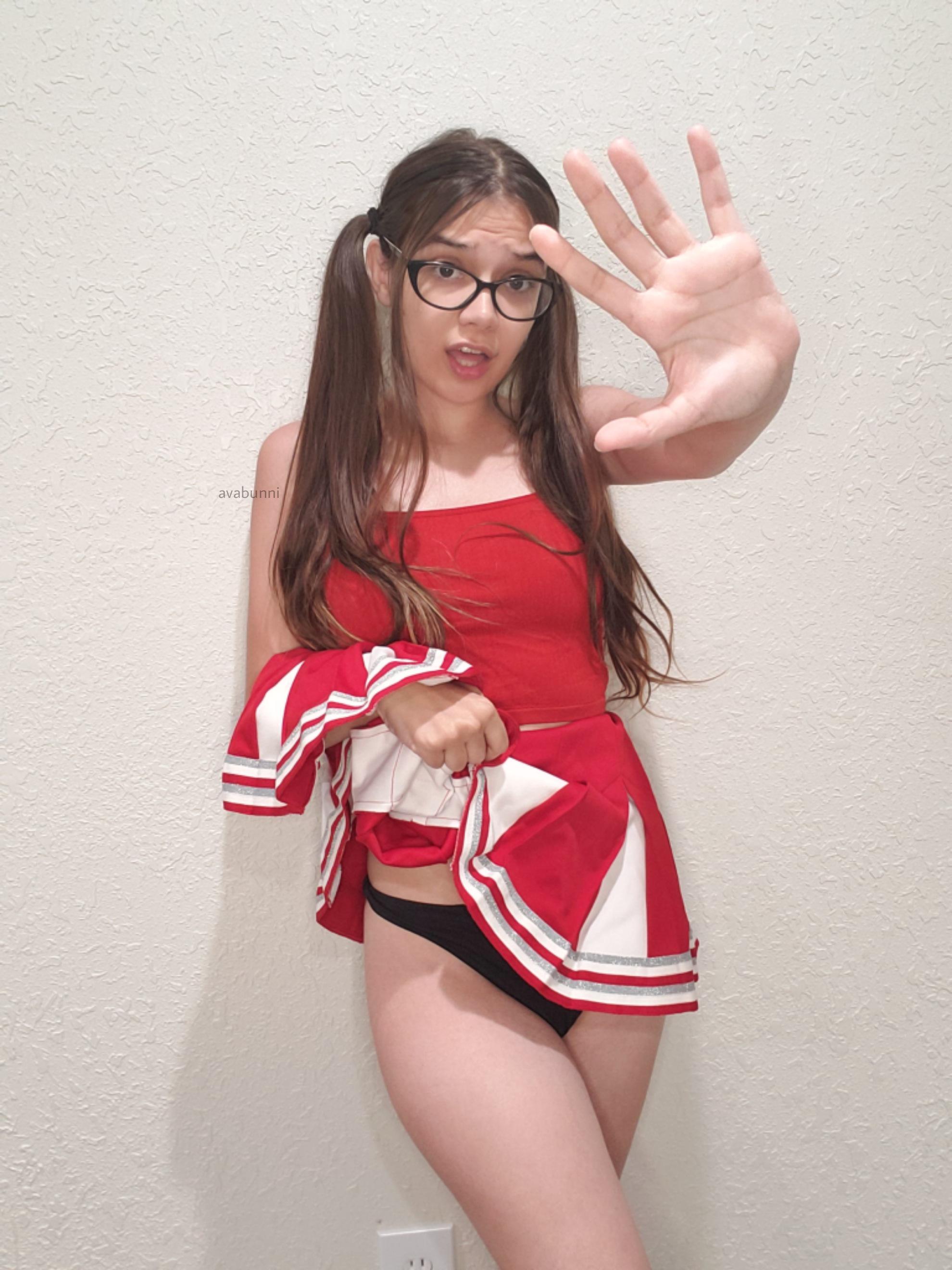 Its embarrassing don't just stare | Scrolller