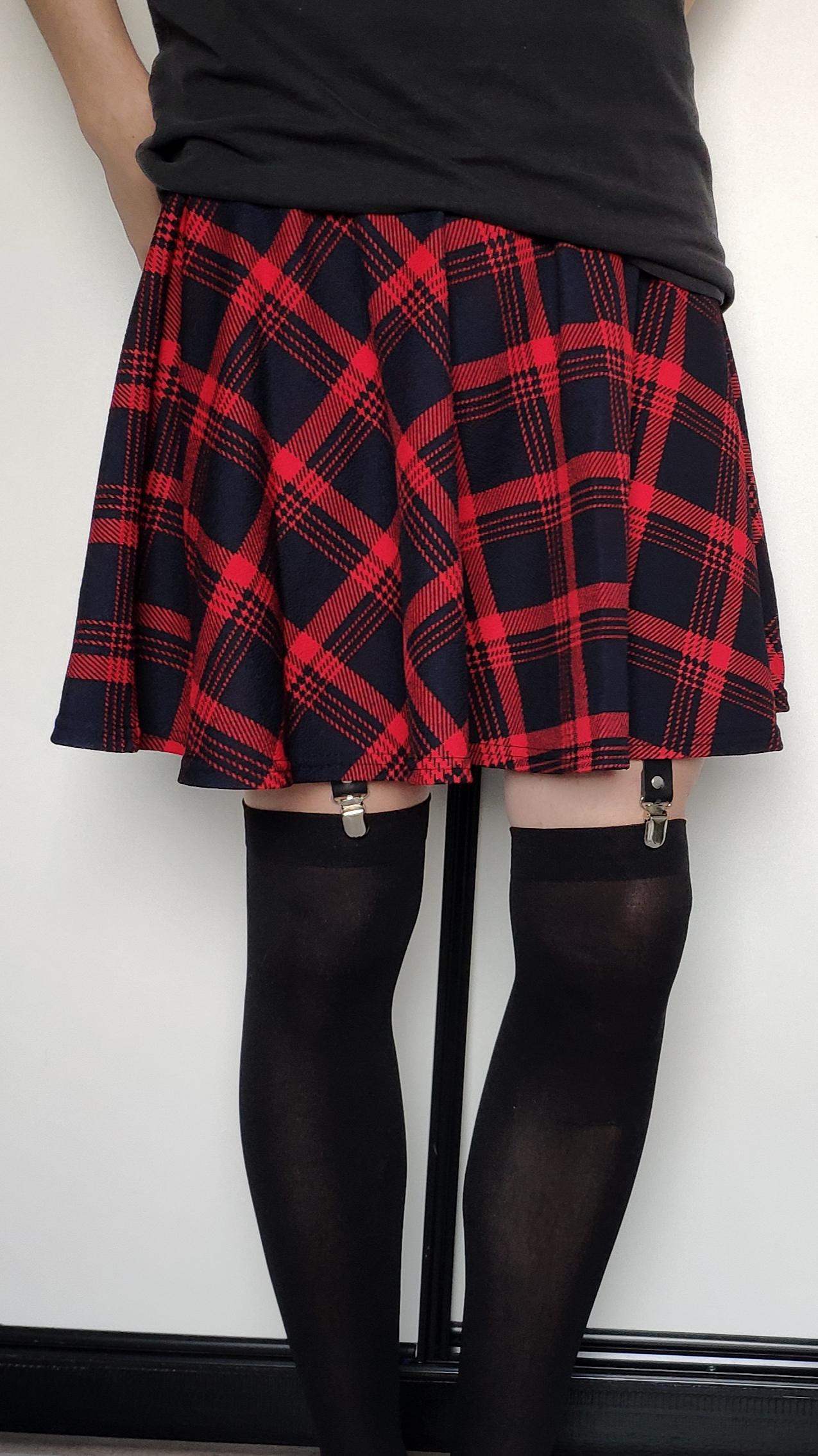 It's Friday again owo | Scrolller