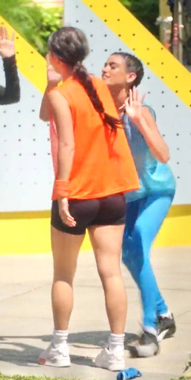 Its getting bigger | Scrolller