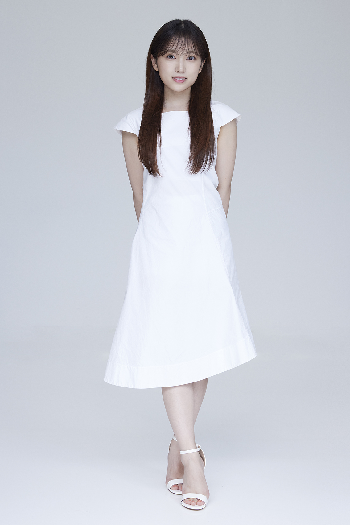 IZ*ONE - Nako | Scrolller