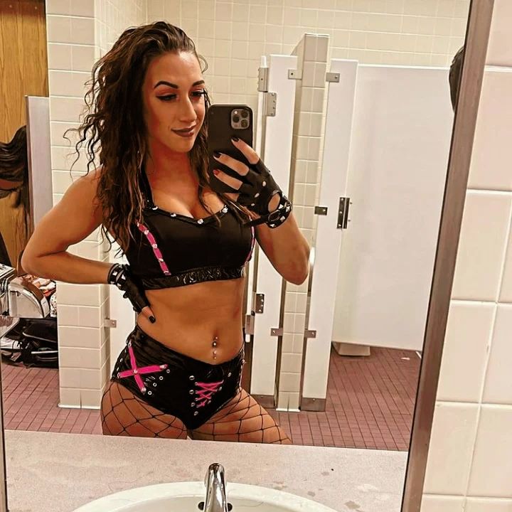 Jacy Jayne | Scrolller