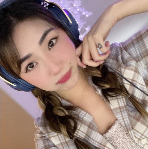 Janet looking super cute ♥️ | Scrolller