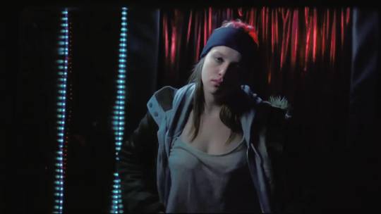 Jella Haase in Looping (2016) | Scrolller