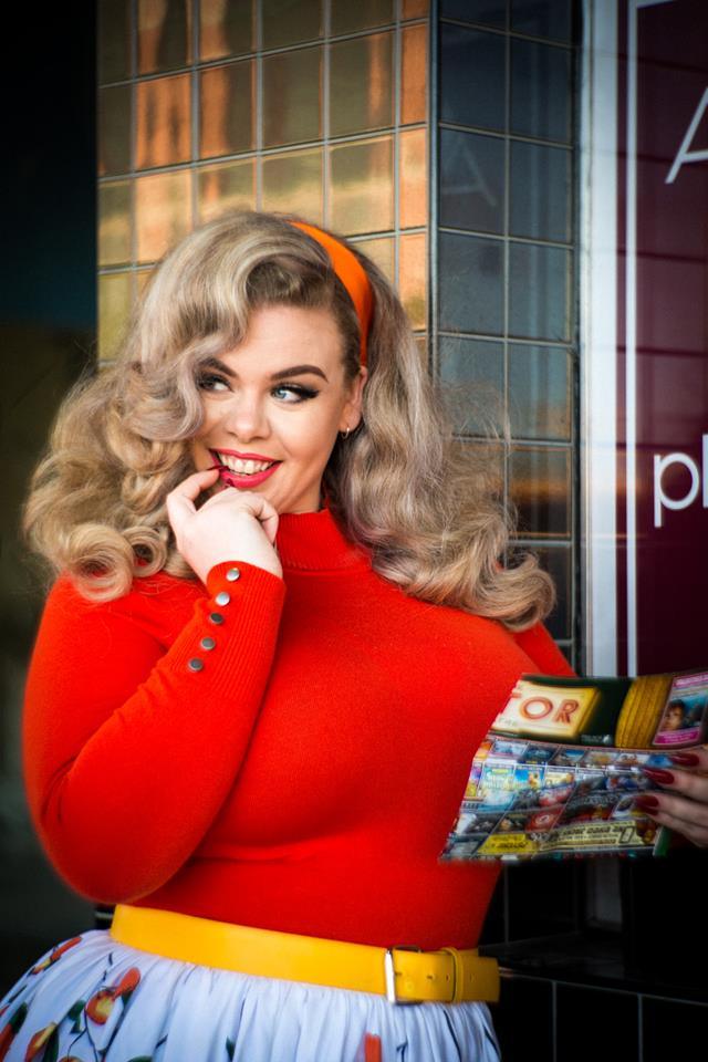 Jessie Leigh | Scrolller