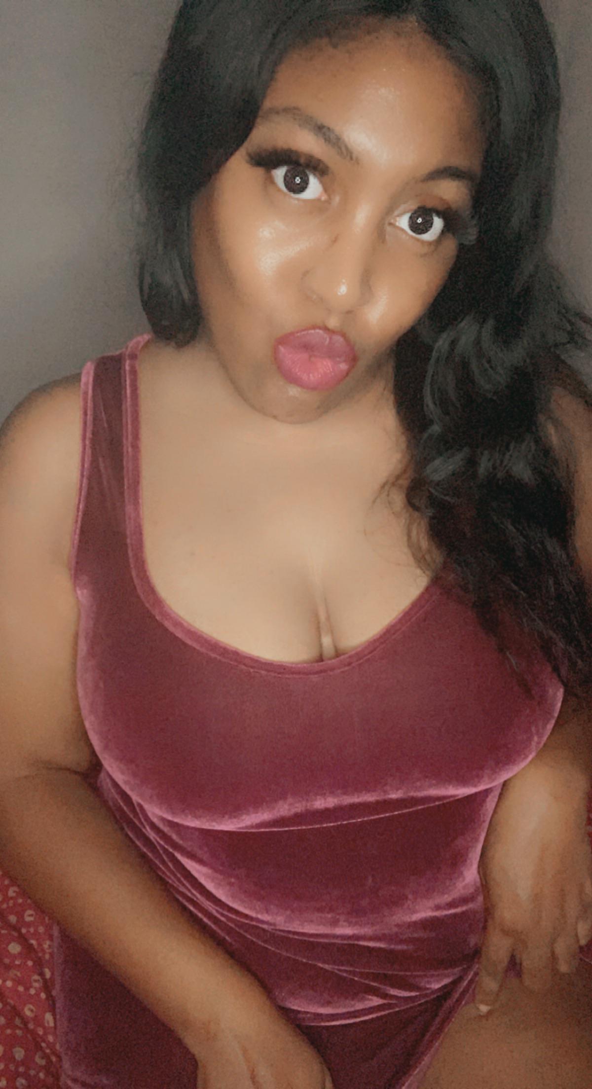 Juicy lips | Scrolller