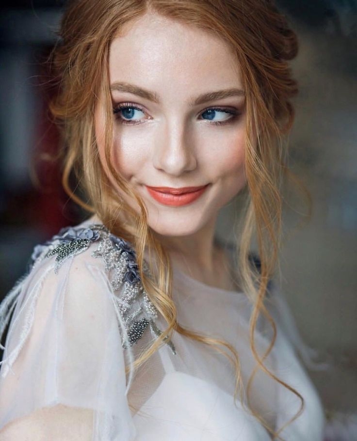 Julia Adamenko | Scrolller