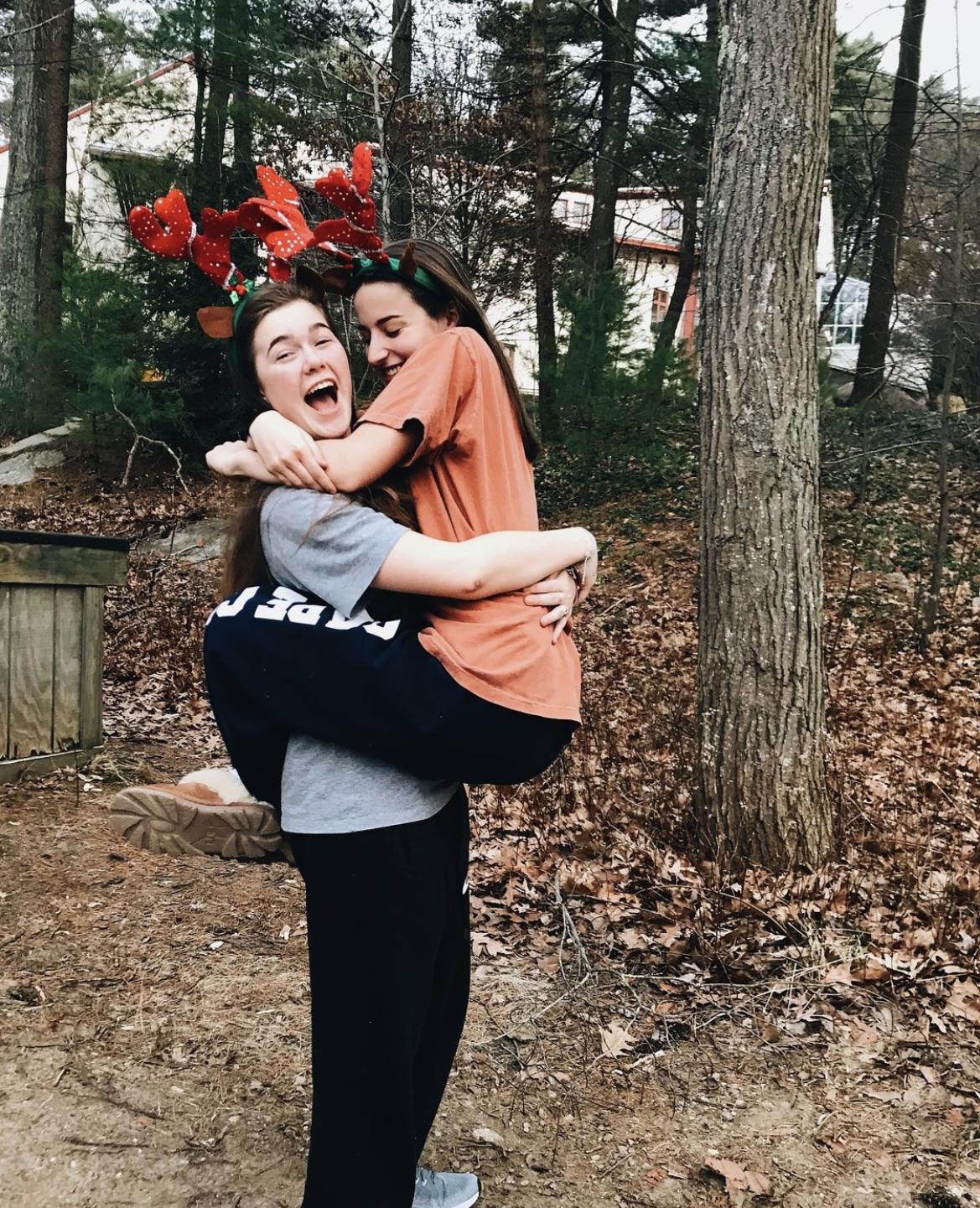 Jumping into her arms | Scrolller