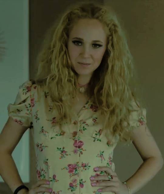 Juno Temple | Scrolller