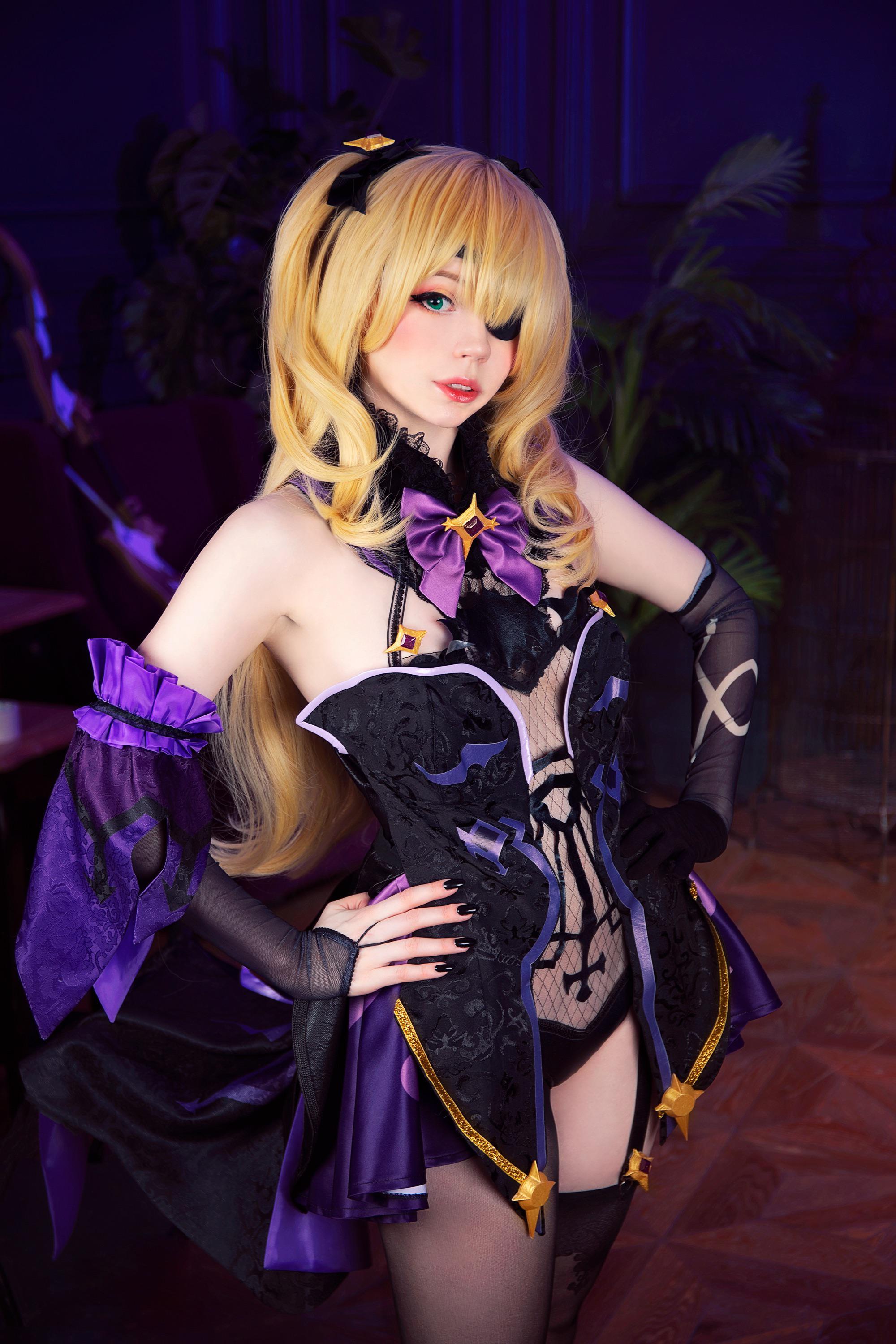 Just Fischl | Scrolller