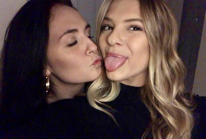 Just friends having fun | Scrolller